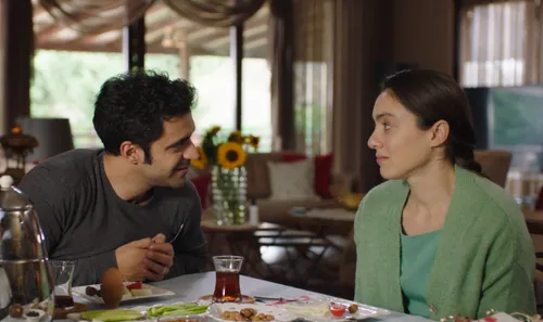 شقة الأبرياء - الموسم 2 | HilalPlay