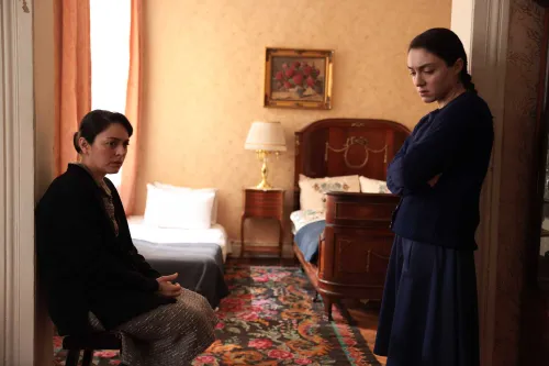 شقة الأبرياء - الموسم 2 | HilalPlay